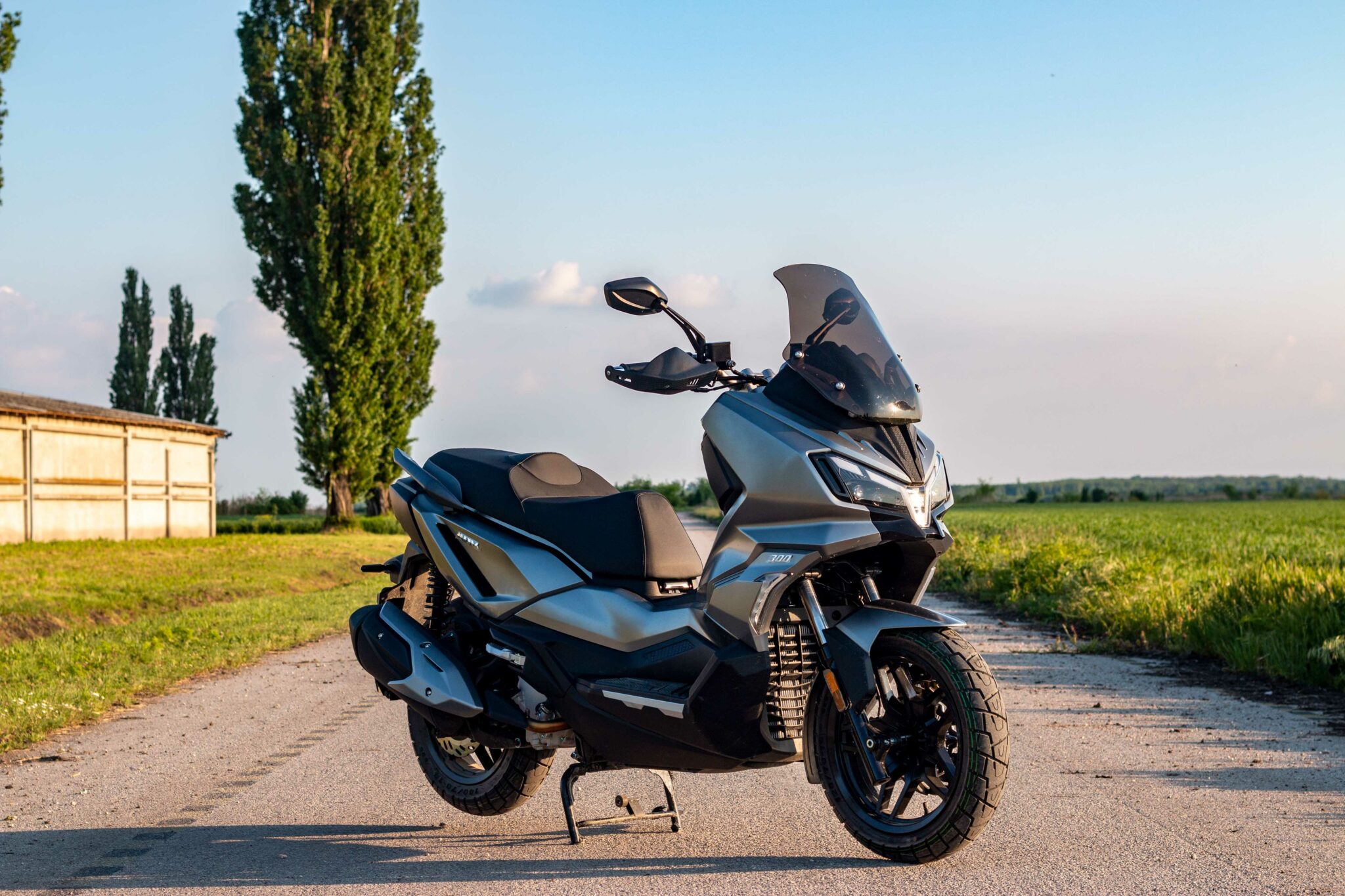SYM Symphony 125SR i ADX300 na septembarskom sniženju - BJBikers.com